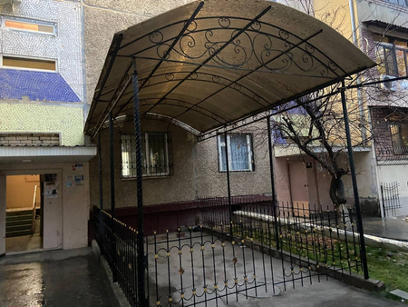 2 хонали уй квартира кора камиш 2/4 да сотилади