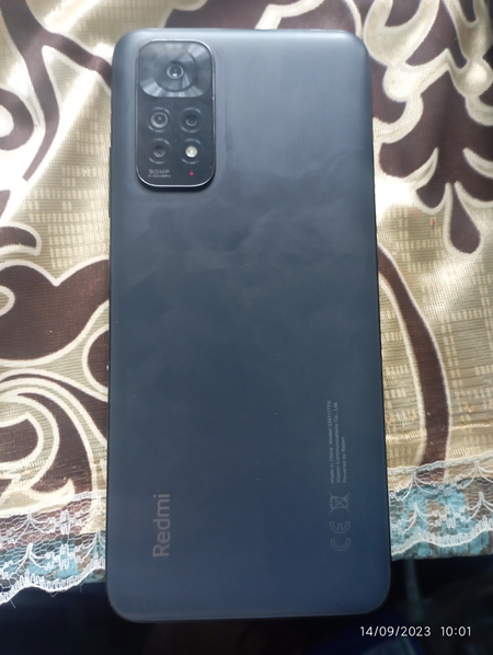 Redmi note 11 kafolati bor hali bir yil ham ishlagani yuq