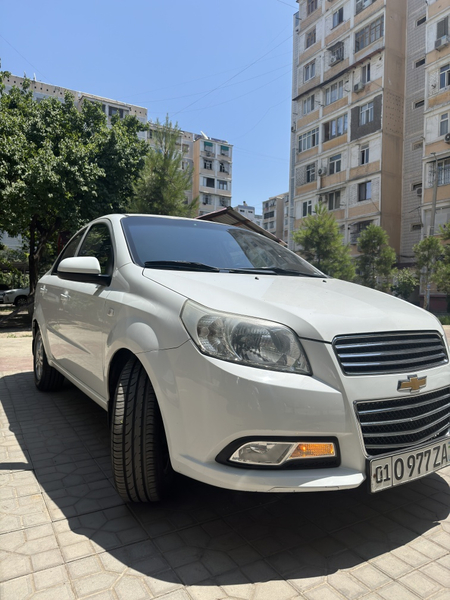 Продам Nexia 3 Белый цвет