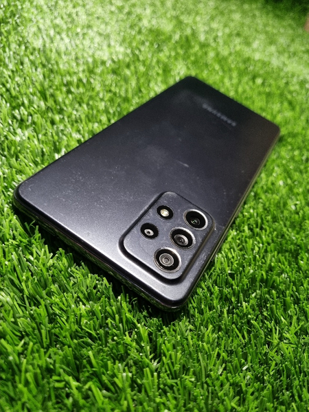 Samsung Galaxy A72