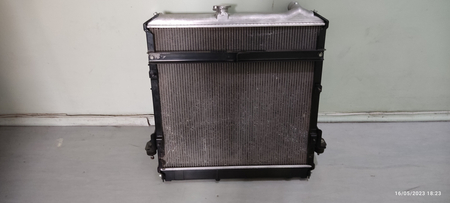 RADIATOR Isuzu cnj