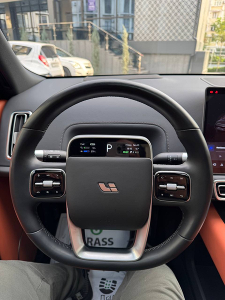 В продаже ! Автомобиль LI L9 Max