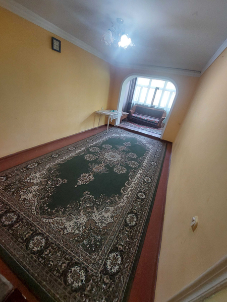 3 хона 4чи кават пишик гишт Фрунзе массив