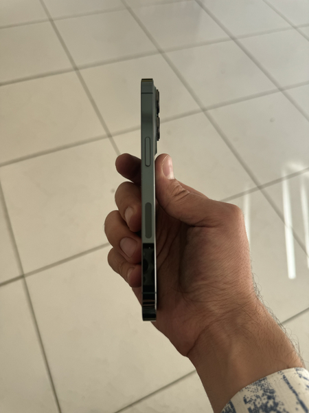 Iphone 13 pro 128г Срочна!!!