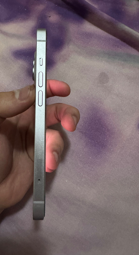 Iphone 14 128gb  83% емкость