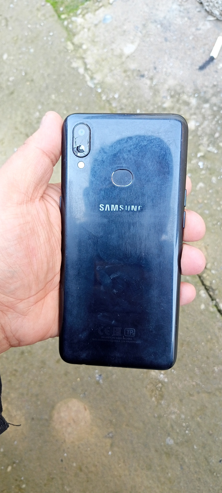 Telefon sotiladi