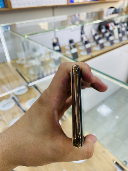 Rasarochka va Naht! Iphone 11 Pro Max 256gb KH/A 78% Apple Expert