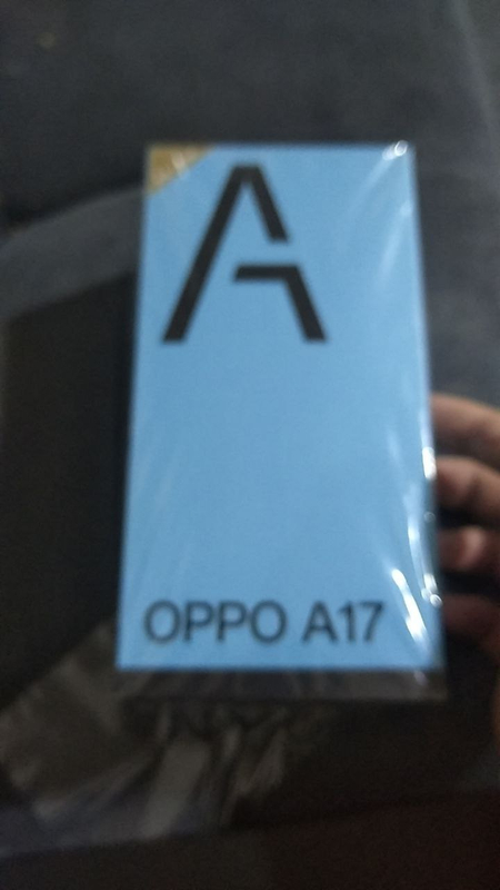 Oppo A 17 obmenxam bor