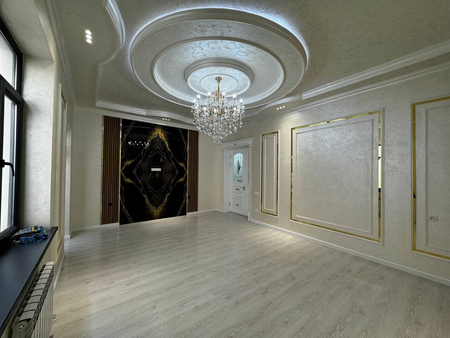 Euro uy, 2,7 sotok, 330m², 3 qavat. Ahmad donish