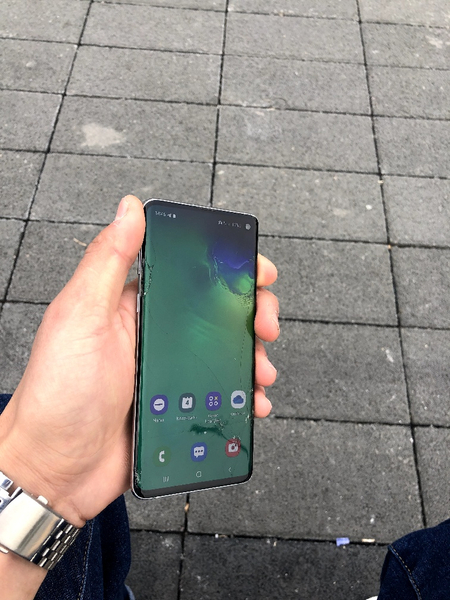 Samsung s 10 tinu