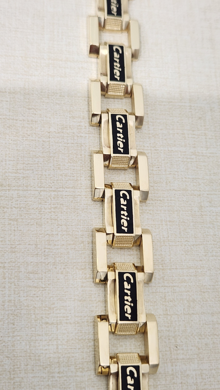 Золотой браслет Cartier!