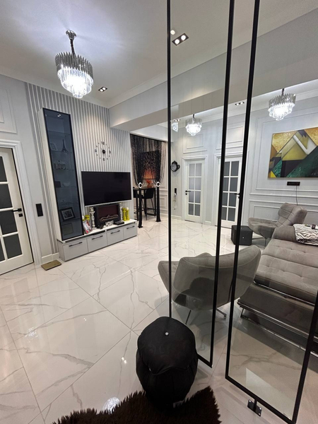 Срочно продается 3х ком. кв-ра в новостройке, ор-р: кафе Бибигон, 63м2