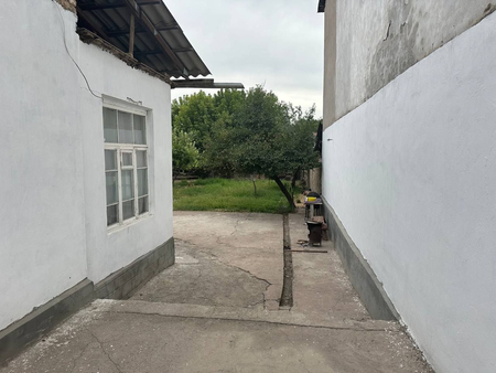TTZga yaqin joyda uy sotiladi