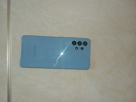 Samsung A32 5G .
