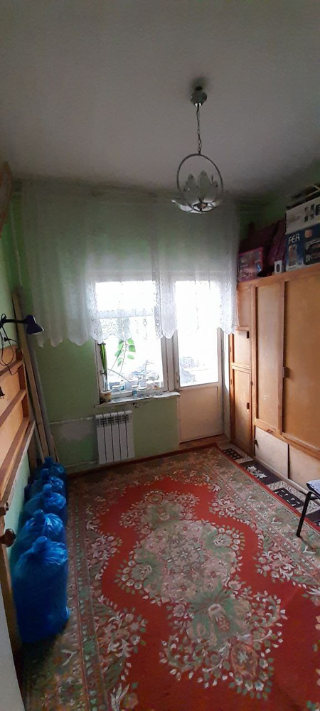Икки хонали квартира сотилади.