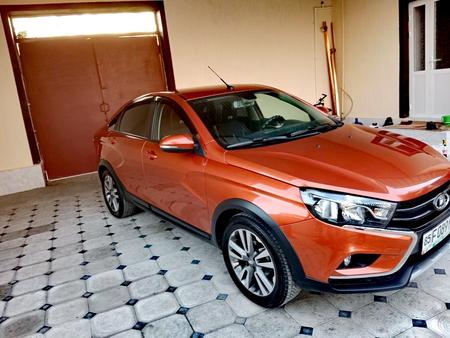 Lada vesta. Eng yaxshi avtomobillardan biri.