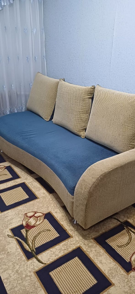 Продаётся мягкий диван