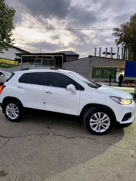 Chevrolet Tracker AT