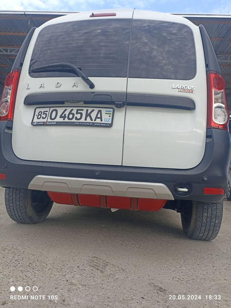 Лада Ларгус крос сотилади