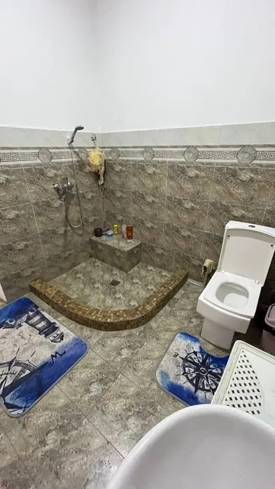 Срочно Продается дом на Шумиловский городок 3.7 сотки