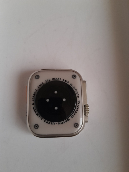 Smart watch sotiladi