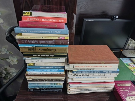 Продаются книги 1кг-15000сум