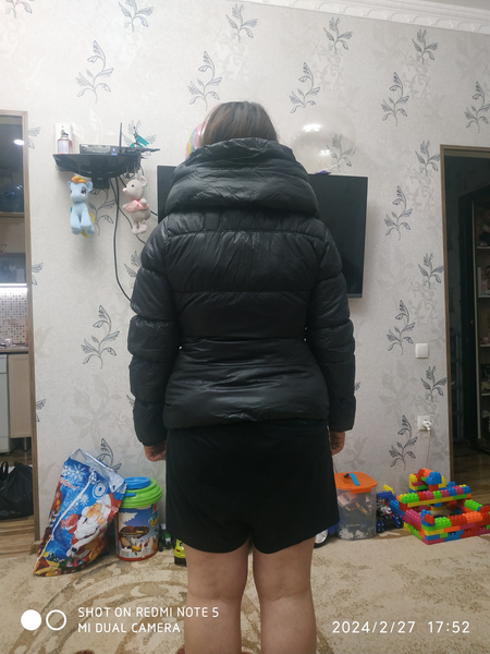 Продам куртку Moncler
