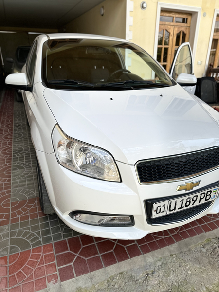 nexia 3 holati yahshi 2017 yil prabek 177.000
