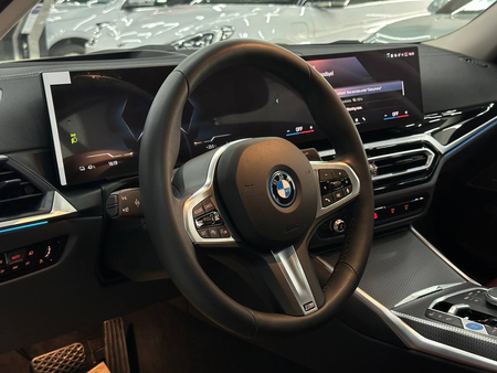BMW I3 40L SPORT SUIT 2024

> Yili : 2024
> Elektromotor quvvati : 210