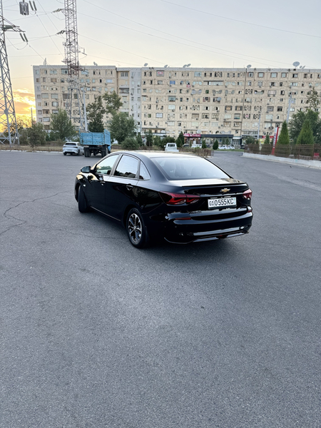Nasiya savdo Monza 1,3 turbo