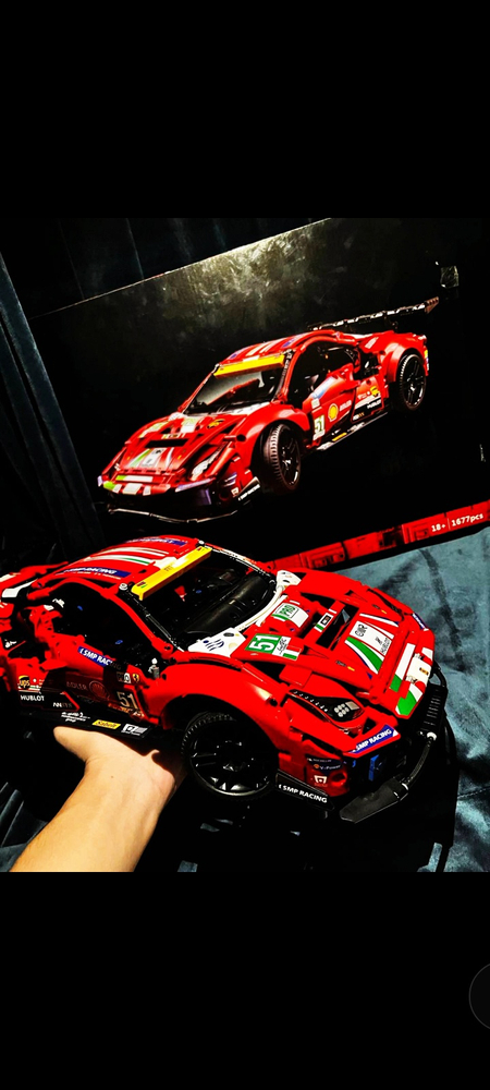 Конструктор - LEGO TECHNIC Ferrari 488 GTE.