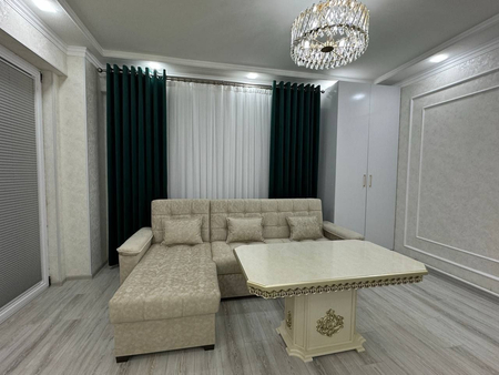 Яккасарой Zarafshon city  2/3/10  700$