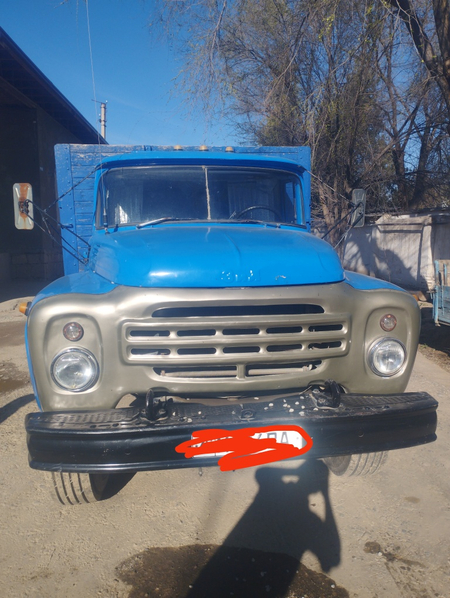 Zil 130 xolati zoʻr