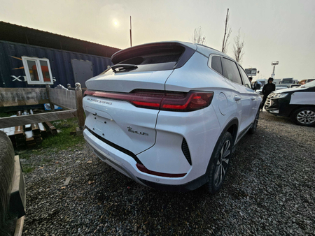 BYD Chempion 605 Flagship