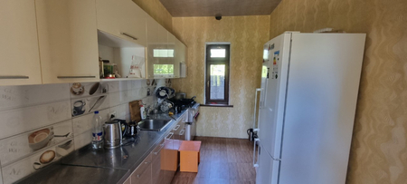 Ideal dacha bor gazalkent da atigi 950000 сум evaziga