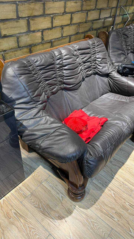 Продам кожанный диван кресло
