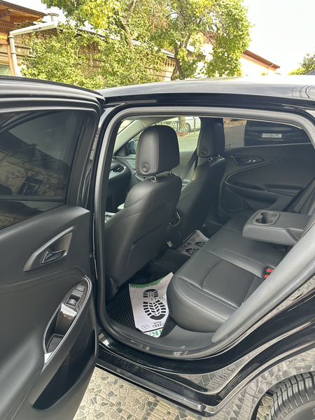 Malibu premier black edition