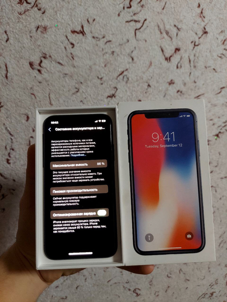 iPhone x  с кар док