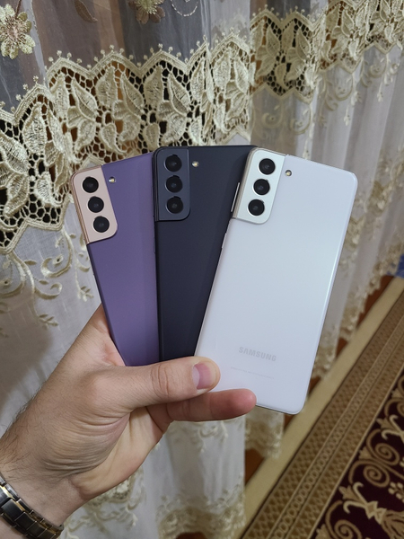 Срочно Samsung S10 plus 5G 256gb телефон отличном состоянии