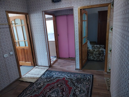 3 xonali kvartira barcha jixozlari bilan ijaraga beriladi