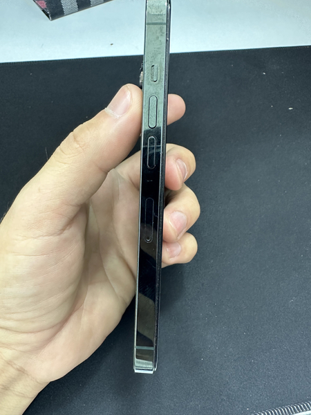 Продантся Iphone 13 pro СРОЧНО!!!