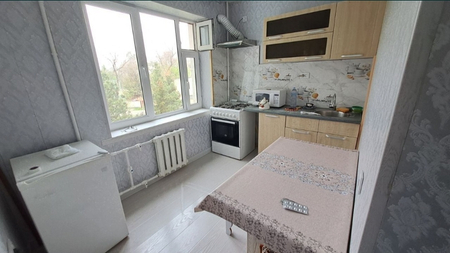 Продажа 2/3/5 на Юнусабад-10, 2 хонали сотилад эи