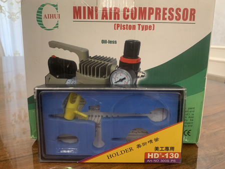 Mini air compressor