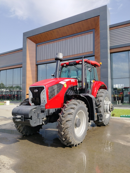 YTO ELX -2404 Xitoy traktor bu
