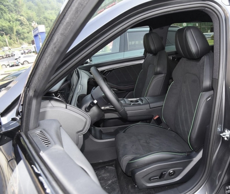 Voyah free hybrid 318  От официального дилера