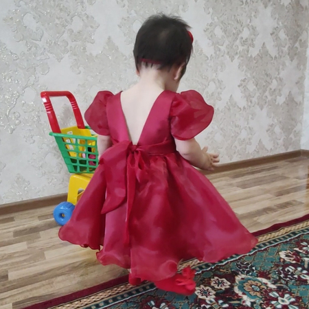 Нарядное платье на годик