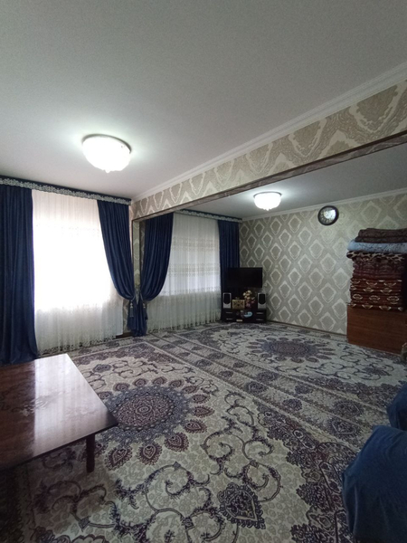 Продаётся квартира 4/4/5