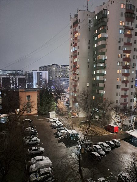 Продаю 3х комнатную на Ц-5, евро.
