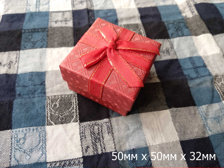 Подарочные коробки.