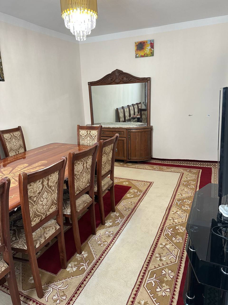 Продам 3-х комнатную квартиру Чиланзар 22 квартал
